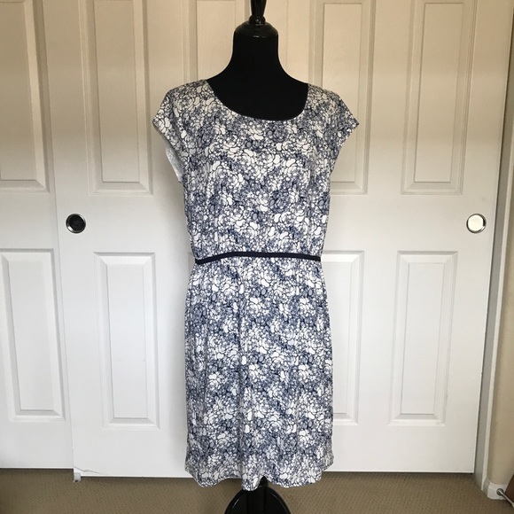 LOFT | Dresses | Loft Navy And White Floral Stencil Dress Nwt | Poshmark
